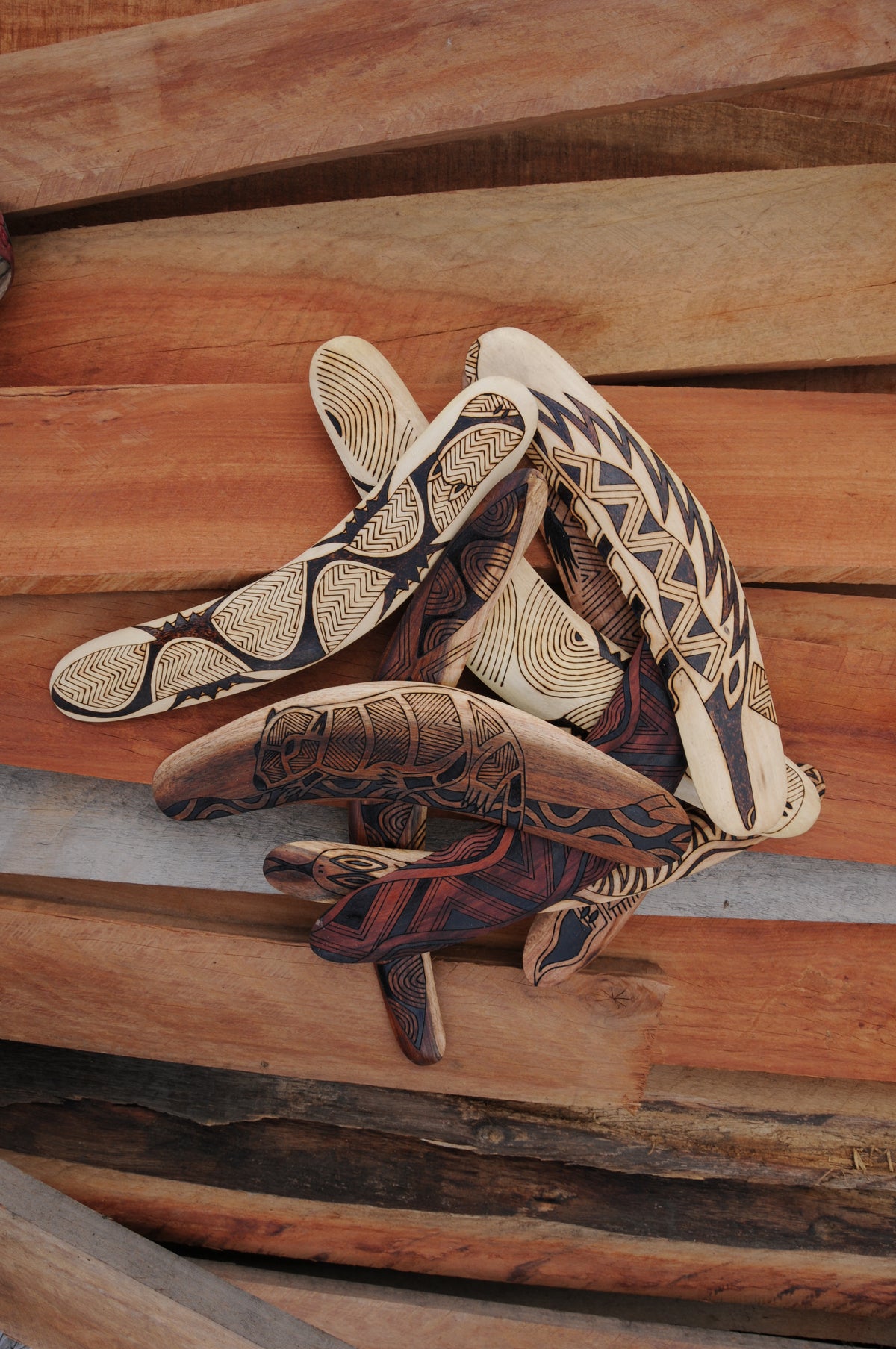 Aboriginal Boomerangs Throwing | Indigenous Boomerangs Artefacts ...