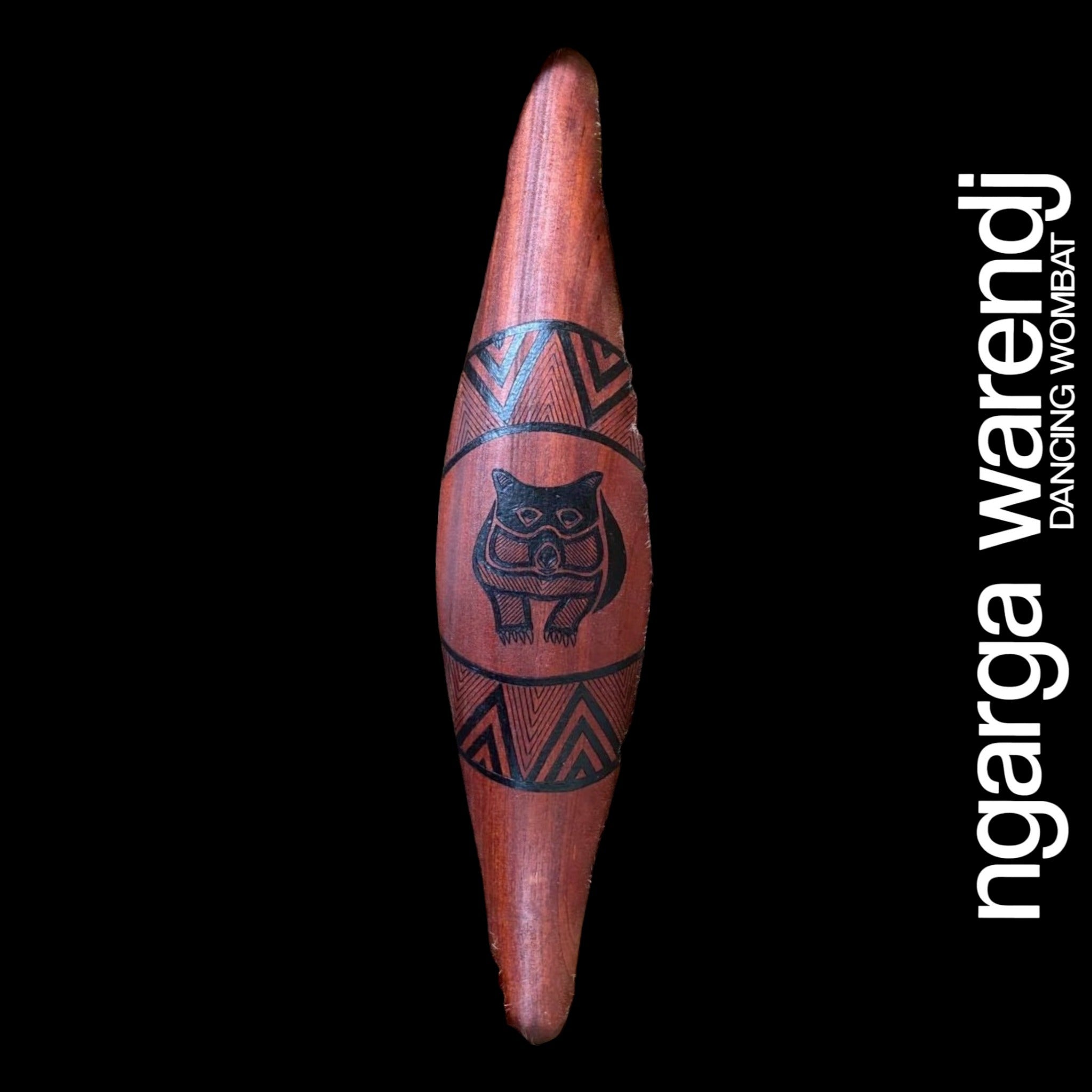 PARRYING SHIELD SMALL - WARRIIN THE WOMBAT DESIGN – Ngarga Warendj